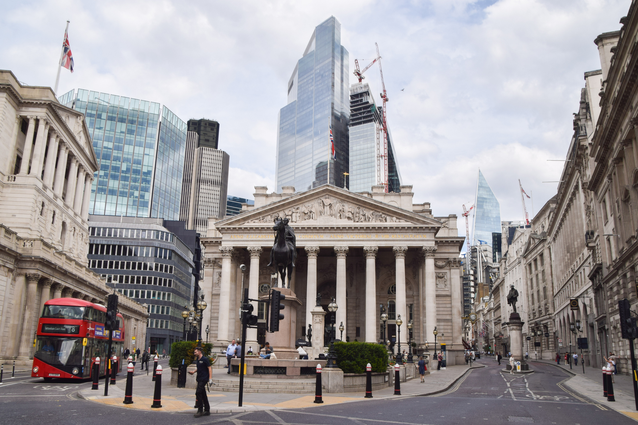 BoE Holds Base Rate at 4% - Interest Rates on Hold - BoE